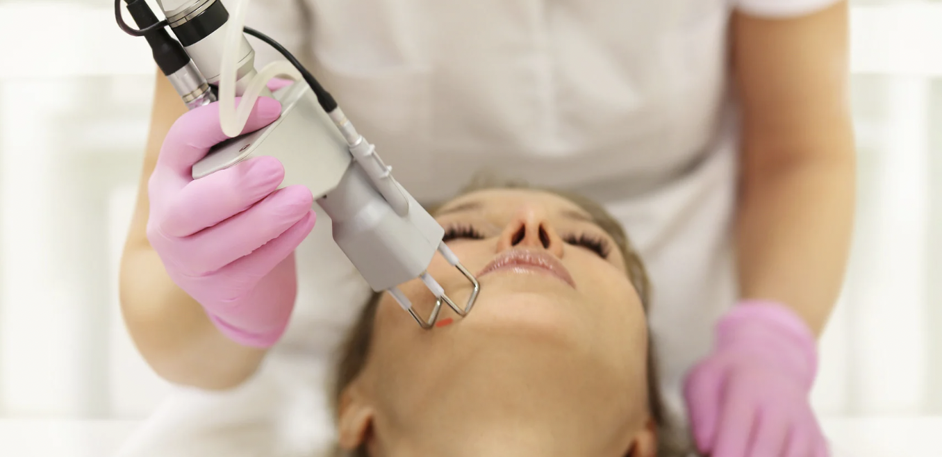 Best Dermatologist in Tysons Corner - Dr Yousefi